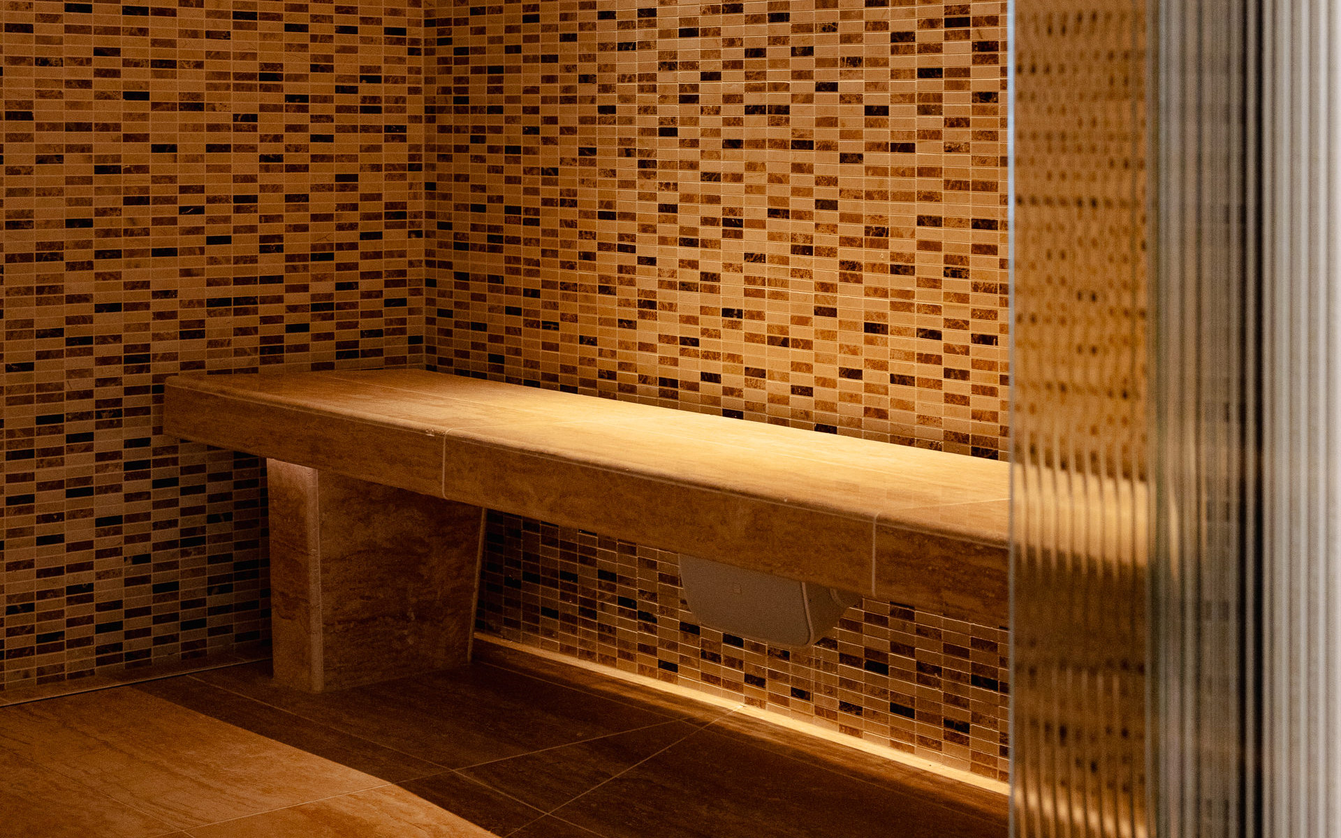 Steam Room | TotalFusion Luxury Health & Wellness Clubs